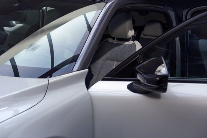 DER MAZDA MX-30 AUS DEM BLICKWINKEL EINER NEUEN DESIGNER-GENERATION